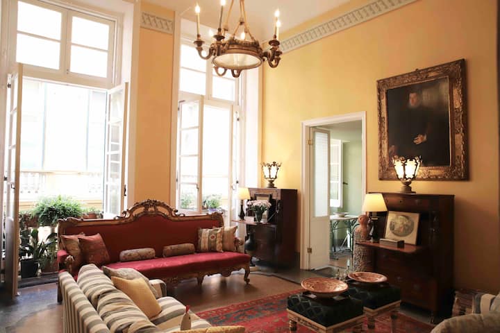 Elegante Appartamento In Pieno Centro Storico - Gênes