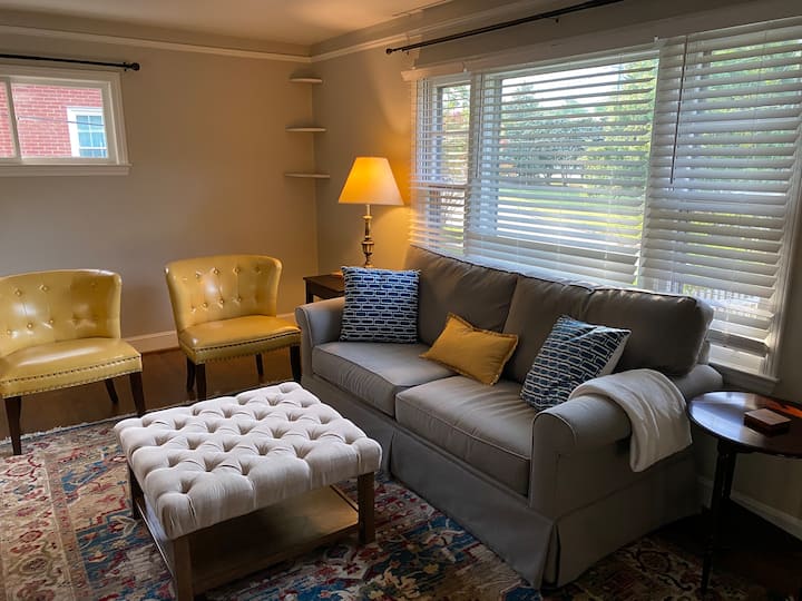 Cozy 3-bedroom House Close To Downtown And More. - Greensboro, NC