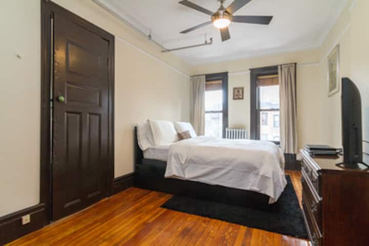 2 Bedrooms. - Mount Hope - Bronx NY