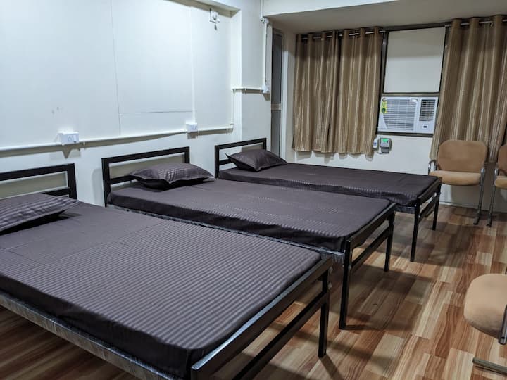 The Upper Home - Ahmedabad