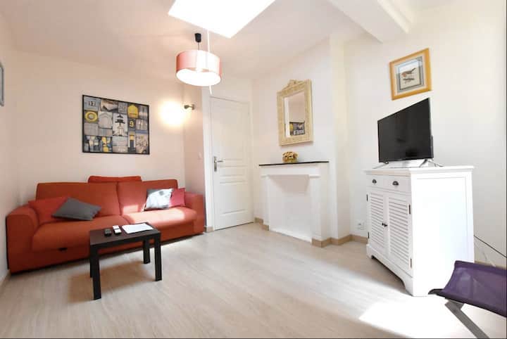 Appartement T2 - Situé Quartier ÉCusson / St Roch - ibis Montpellier Centre Comedie