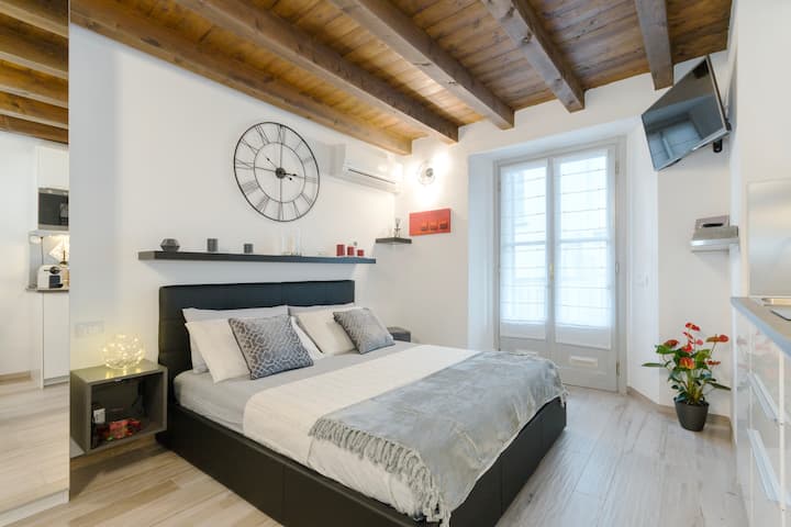 Antico Loft Como Con Balcone A Due Passi Dal Lago - Côme