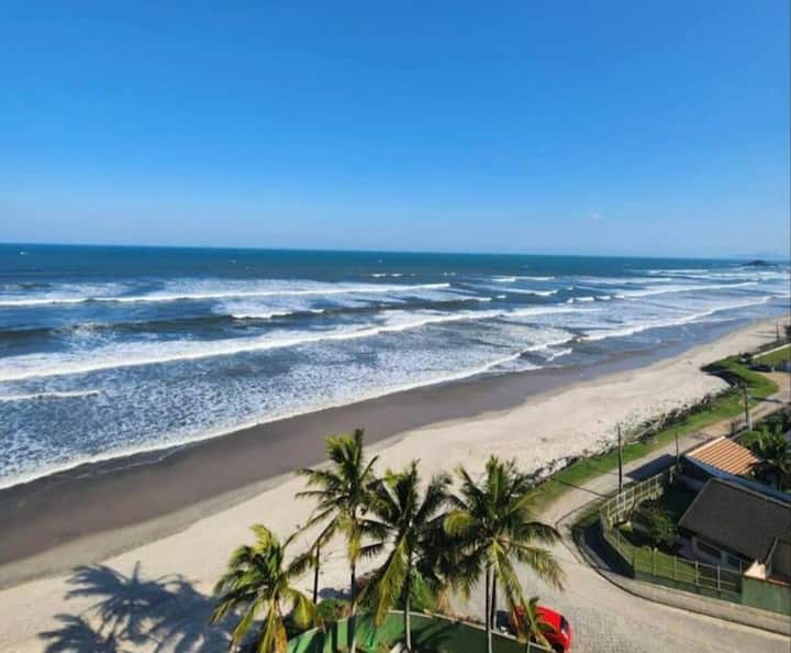 Apto Pé Na Areia Com Piscina - Centro Itanhaem - Brasil