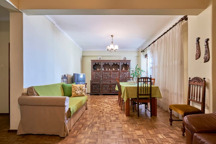 Relaxing Apartment With View Next To Subway - Amadora