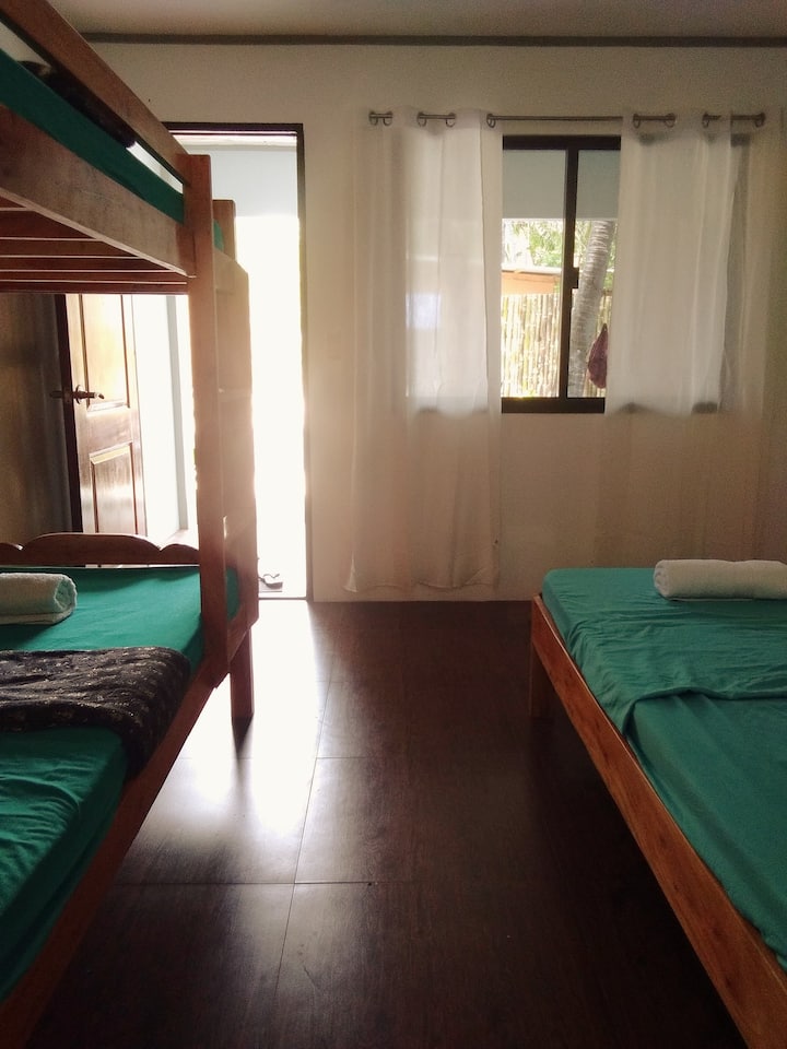 Horizon Inn R3 - Moalboal