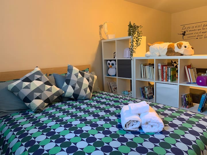 Free Parking, 2' Walk Snowdon Metro Special Price - Montreal