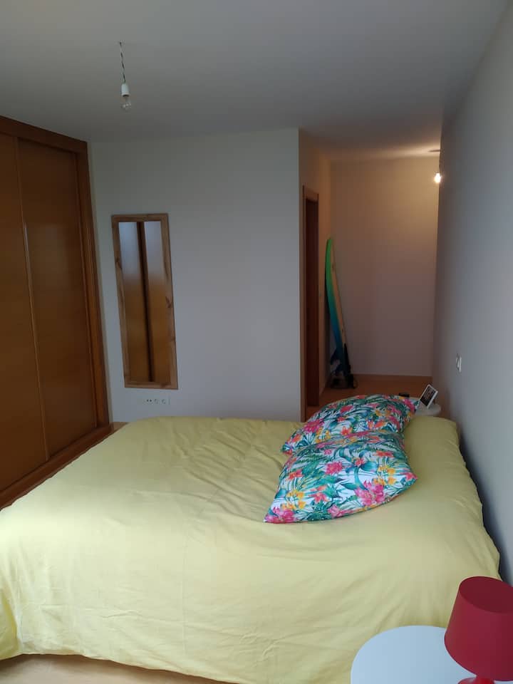 Room Con Vistas De Lujo A La Playa,paseo Marítimo. - Malpica