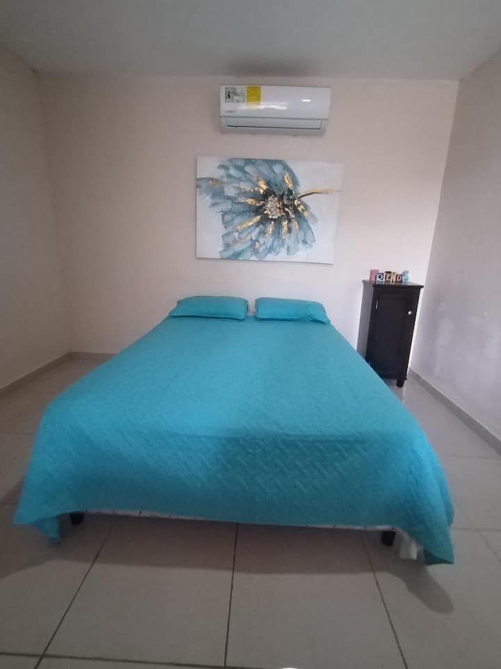 Habitación Ideal, Para Una Corta Escala. - Panama