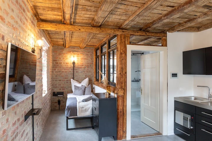 Sternhausen N - Außergewöhnliches Wohnen Auf Zeit - Alzenau