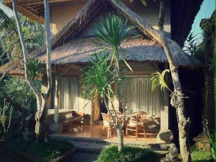 Sakti Villas Ubud - An Intimate Resort - Lily - Indonesia