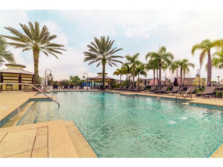 Sunsation Destination! 1 Bedroom Villa-2nd Floor - Lake Buena Vista, FL