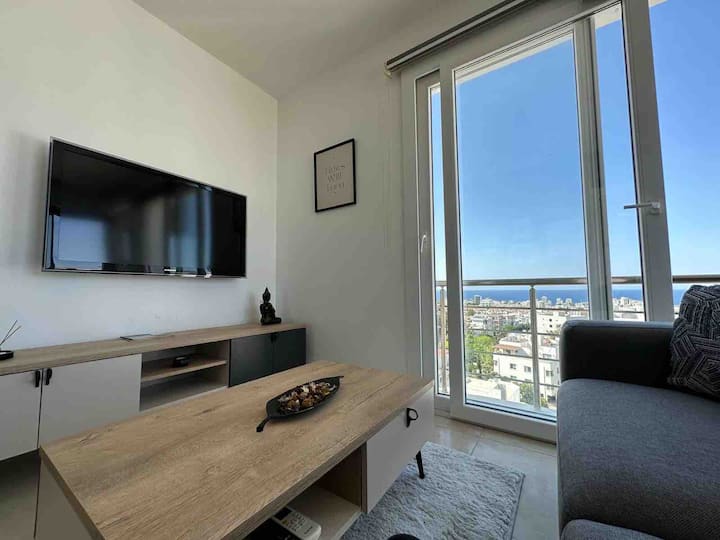 Cozy 1+1 With A Great View - Kyrenia