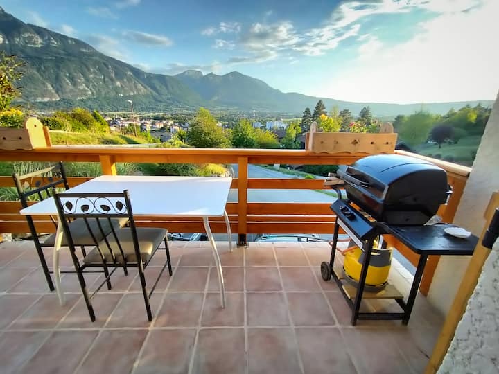 Maison Au Calme Avec Vue Sur Les Montagnes - Bonneville