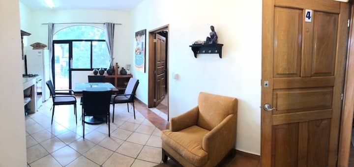 Charming Downtown Studio, Steps From The Beach/j - Puerto Vallarta