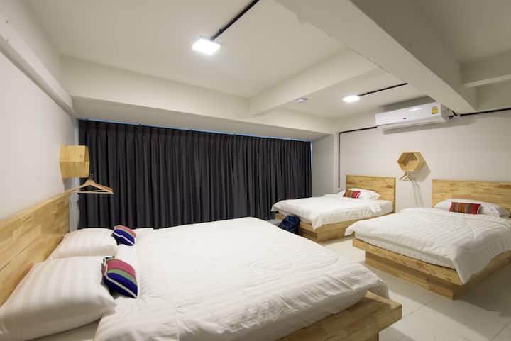 #101 : 2 Mins Walk To Mrt, Nearby Wat Arun - Bangkok