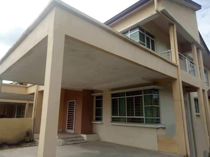 Diana's Home - Tamparuli