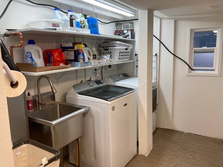 1st Mate's Quarters-upstairs Separate Guest Suite - Bodega Bay, CA