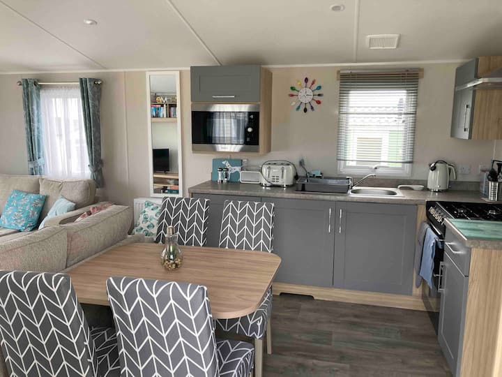 5 Star Holiday Home Cornwall, Beach, Coves Nearby. - Helston