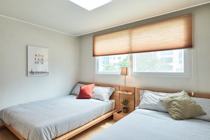 "Open Sale"[hongdae]hongik Univ Station 1min #3 - Seoul