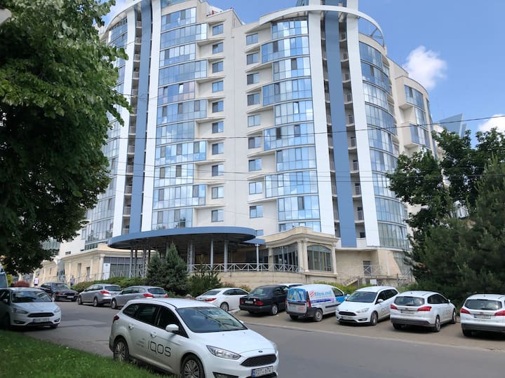 Coliseum   Apartment , 1 Bedroom+ Livingroom - Moldova