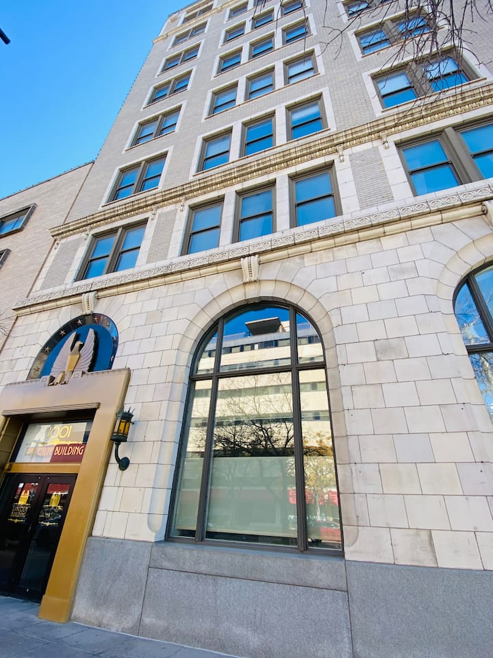 Nice One Bedroom Apartment In Downtown Lincoln - Lincoln