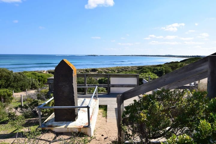 Little White Beach House - Warrnambool