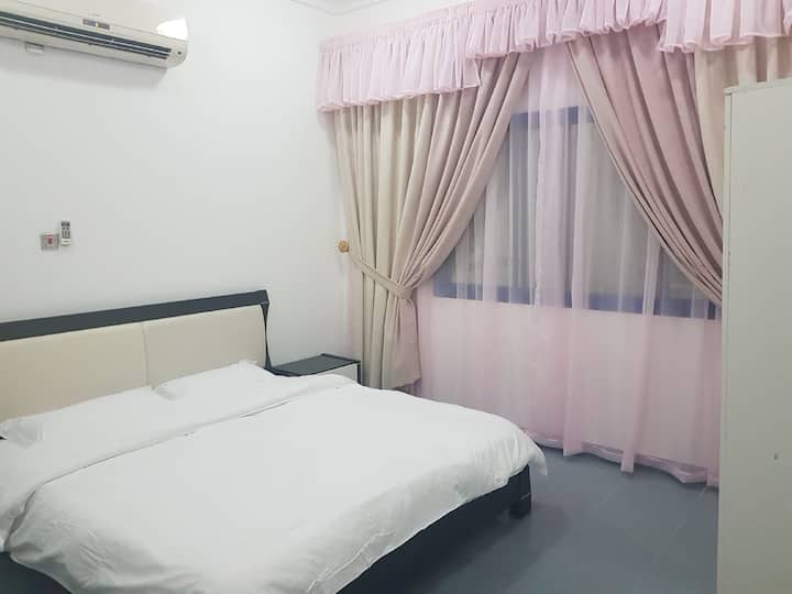 Elegant Room In The Villa - Doha