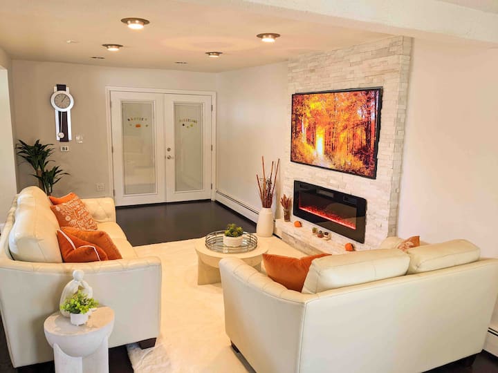 Large 2 Br Apartment, Central Location,4mi To Yale - New Haven, CT