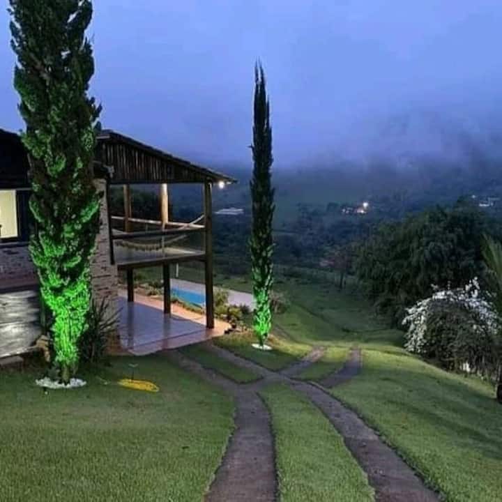 Casa De Campo Com Picina Lareira Em Uma Reserva - Ipatinga