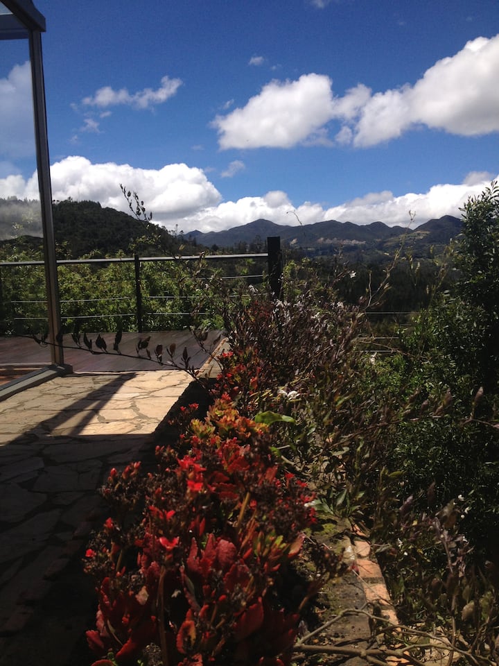 Fabulosa Casa En La Montaña Muy Cerca De Bogota - Bogotá