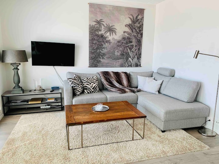 Modern Comfortable Central Flat, Terrace, Sauna - Hanko