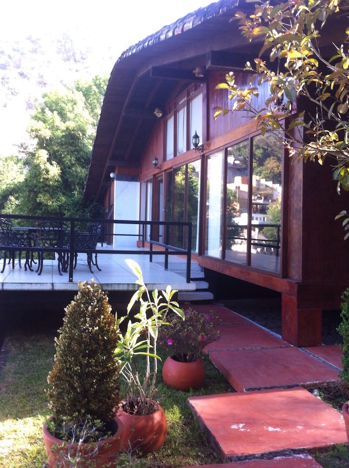 “Casa Arias”
Espectacular Vista Al Lago De Valle. - Valle de Bravo