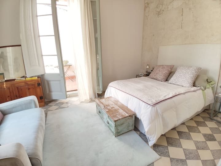 Casa De Pueblo Reformada Con Encanto - Mataró
