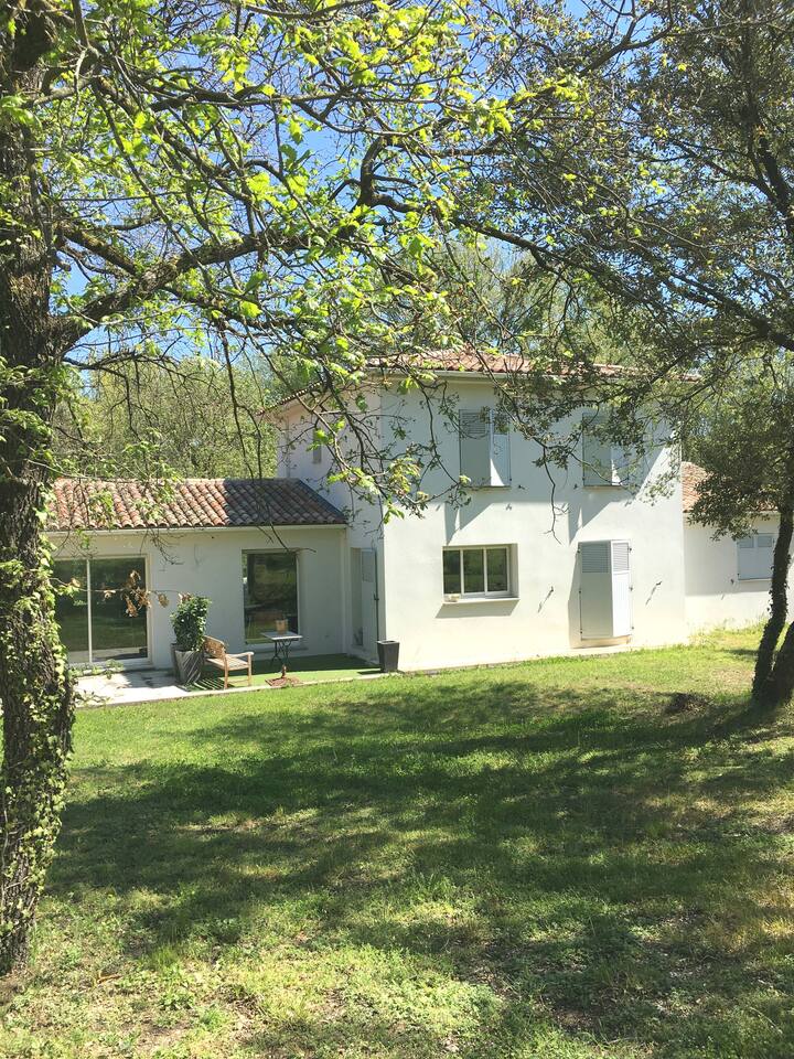 Villa Neuve Et Confortable - Aix-en-Provence