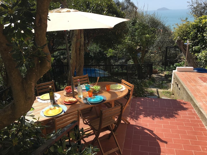 Il Tino, Appartamento Con Giardino Privato - Ameglia