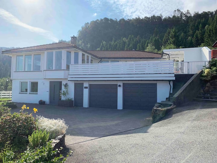 Sageneset - Villa In Fana, Bergen - Bergen