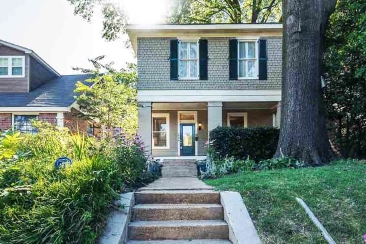 Pine House, Old Midtown Charm - Memphis, TN