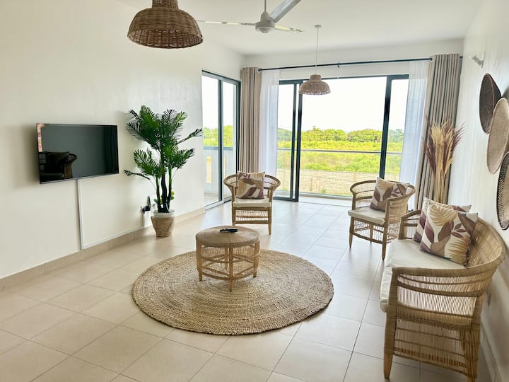 Boho 1br, Pool,wifi, Walk To Beach -Shanzu /Gokart - Kenya