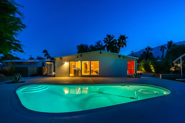 Mid-century Modern Krisel, Salt Pool, Bbq, Firepit - Palm Springs, CA