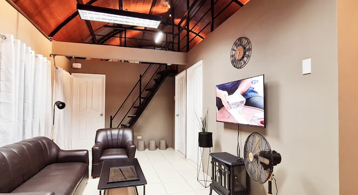 3-br W/ Loft 2-t&b Entire Unit At Camp 7 - Baguio