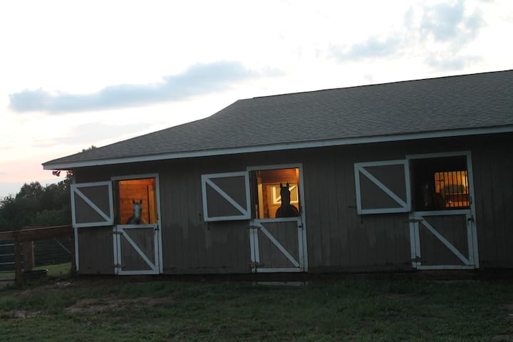 Foothills Harvest Retreat - Tryon, NC