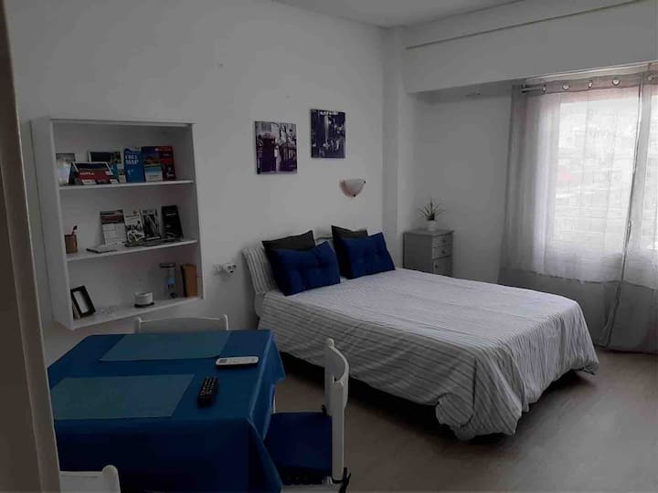 Apartamento En El Centro De Alicante - Alicante