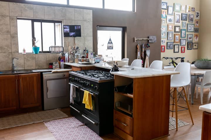 The Wakanda Homestay In Soweto - Soweto