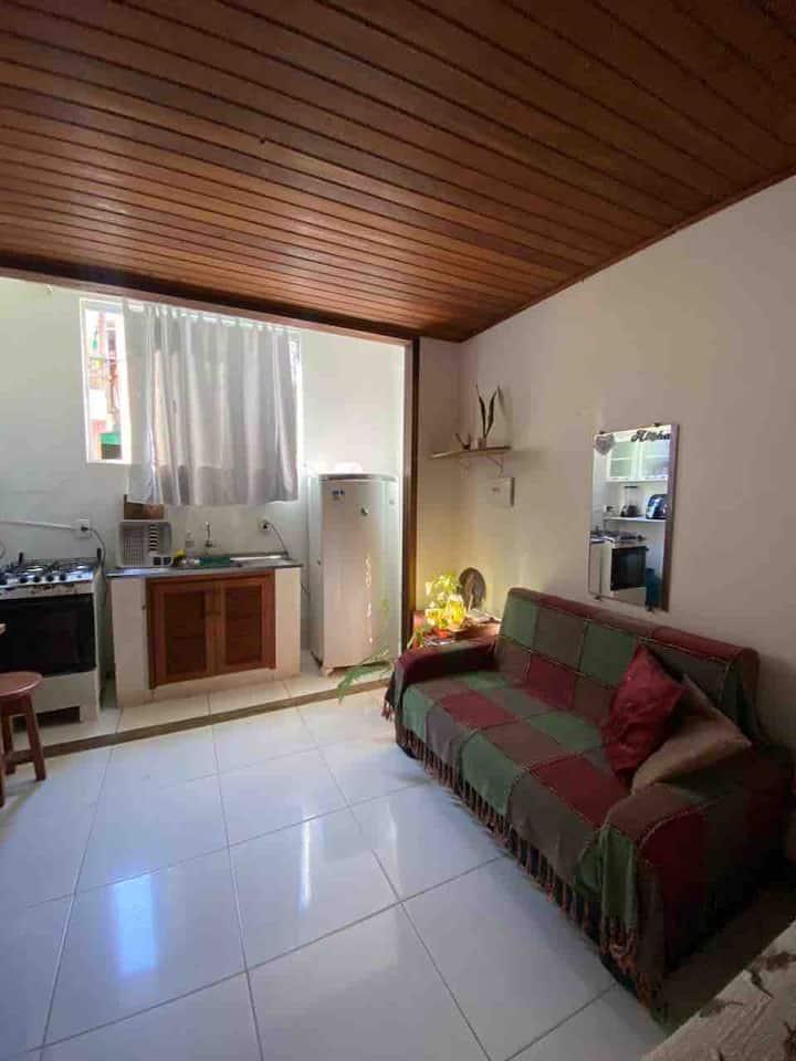 Kitnet, Local Seguro E Arejado. - Itacaré