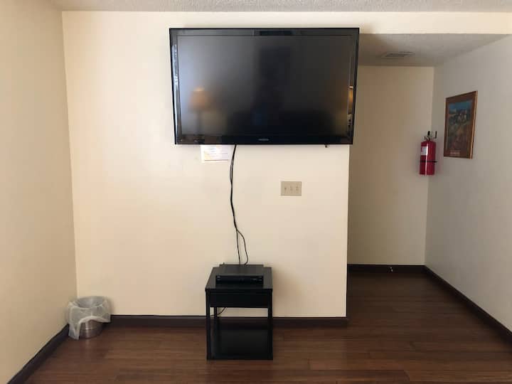 2 Story 2 Bedroom Townhome - Page, AZ