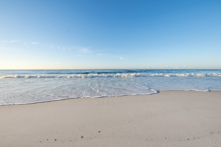 Paradise On Earth -'Palacio' Gulf Front Luxury 3br/3ba Condo - Palacio - Florida