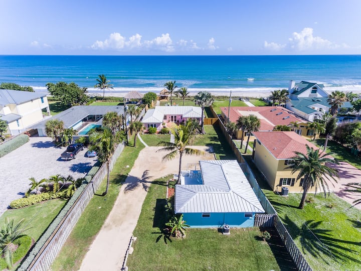 Family Retreat At The Beach - Direct Oceanfront! - Melbourne Beach, FL