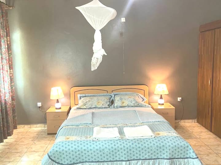 Large Room W/ Pool In The Heart Of Kigali - Kigali