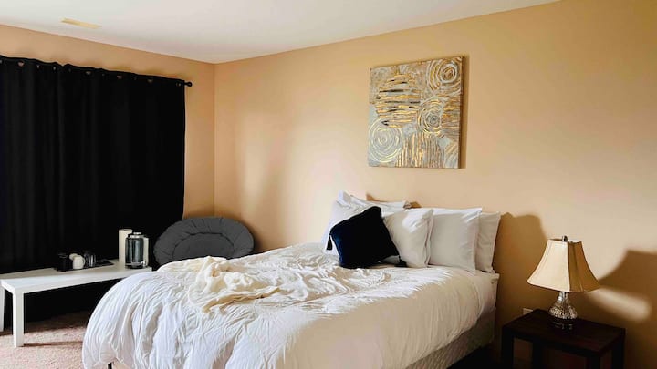 Relaxing Private Room - Kamloops