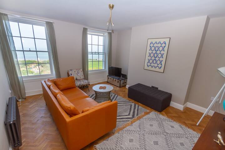 Boutique Apartment On The Sea Front - Broadstairs